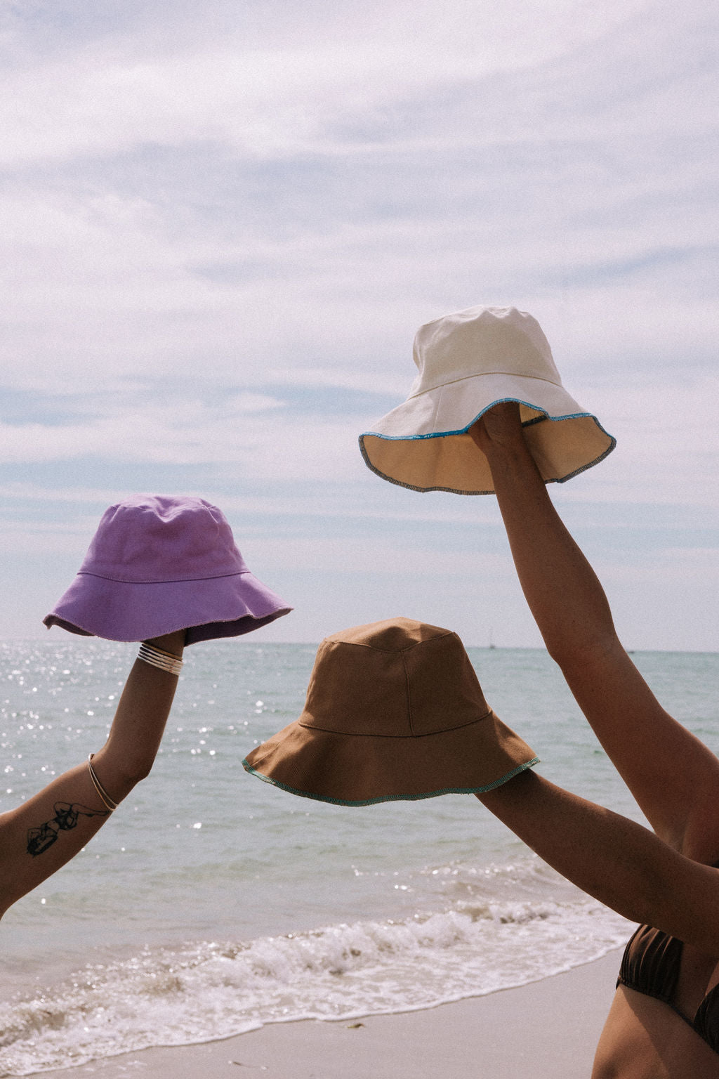 Cotton Bucket Hat Contrast Edge – Salty Shadows